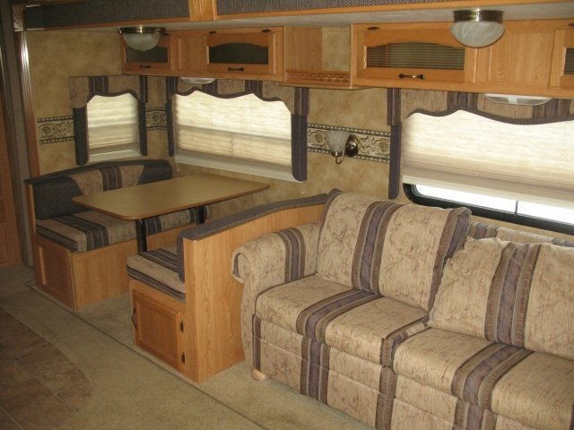 USED 2006 KEYSTONE LAREDO 284BHS - Overview | Berryland Campers