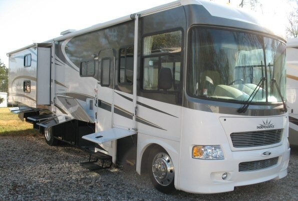 USED 2006 GULF STREAM INDEPENDENCE 35 - Overview | Berryland Campers