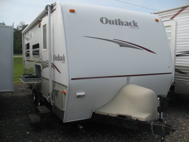 USED 2006 KEYSTONE OUTBACK 21RS - Overview | Berryland Campers