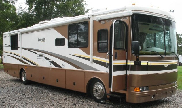 USED 2005 FLEETWOOD BOUNDER 37U - Overview | Berryland Campers