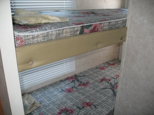 USED 2005 FOREST RIVER CHEROKEE 28A - Overview | Berryland Campers