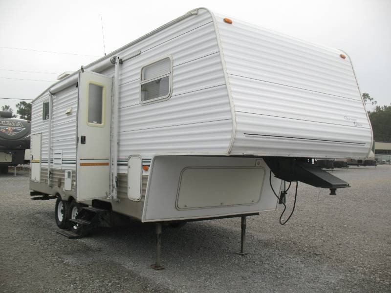 USED 2005 KEYSTONE SPRINGDALE 294BH - Overview | Berryland Campers