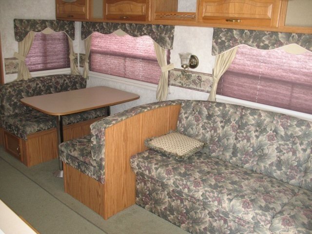 USED 2004 KEYSTONE COUGAR 301 - Overview | Berryland Campers