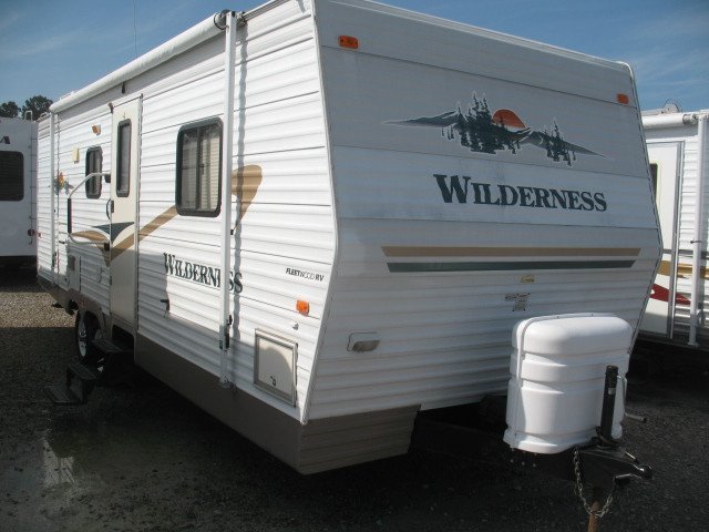 USED 2004 FLEETWOOD WILDERNESS 27H - Overview | Berryland Campers