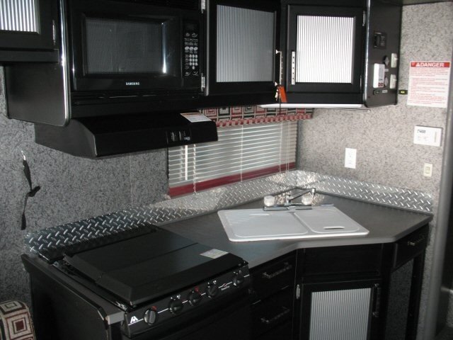 USED 2004 FLEETWOOD GEAR BOX 335FS - Overview | Berryland Campers