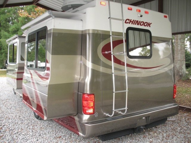 USED 2004 CHINOOK SUMMIT 2700 - Overview | Berryland Campers