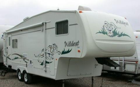 USED 2003 FOREST RIVER WILDCAT 27RL - Overview | Berryland Campers