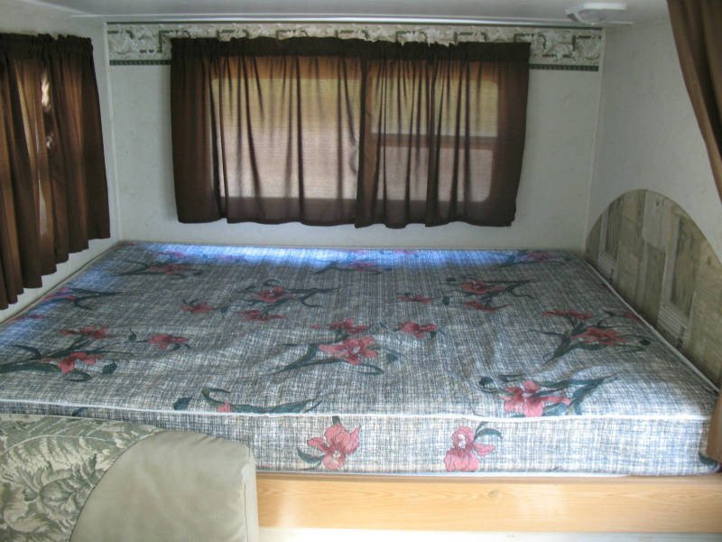 USED 2003 KEYSTONE OUTBACK 21RS - Overview | Berryland Campers