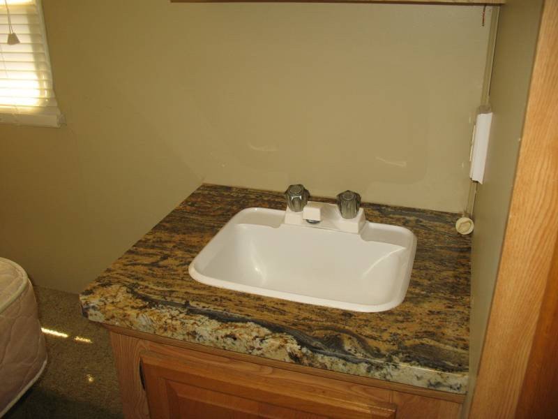 USED 2002 R-VISION TRAIL-BAY 32QBBS - Overview | Berryland Campers