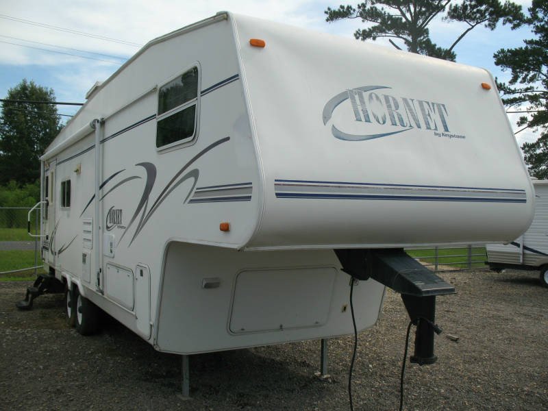 USED 2002 KEYSTONE HORNET 275H - Overview | Berryland Campers