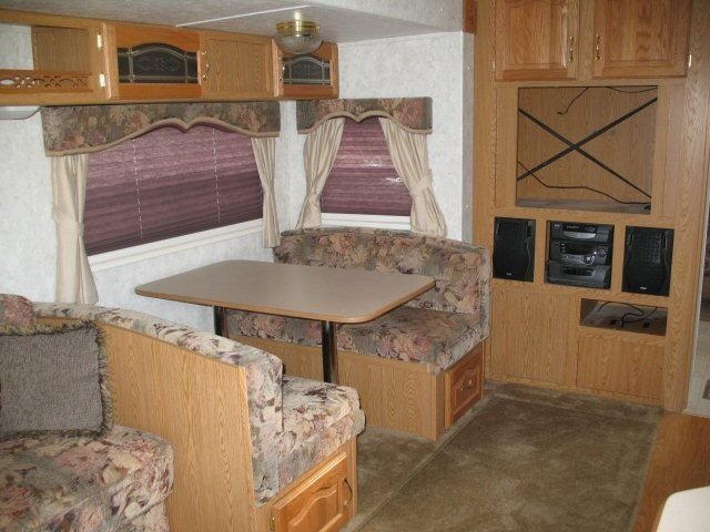 USED 2002 KEYSTONE MONTANA 315RLS - Overview | Berryland Campers