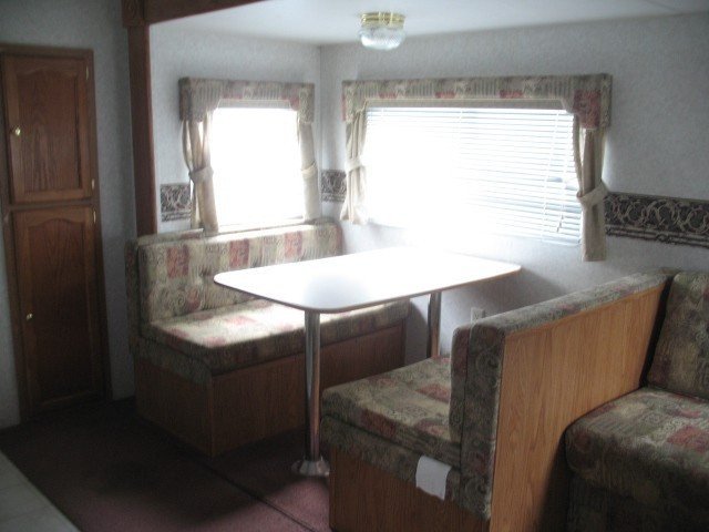 USED 2002 KEYSTONE SPRINGDALE 283 - Overview | Berryland Campers