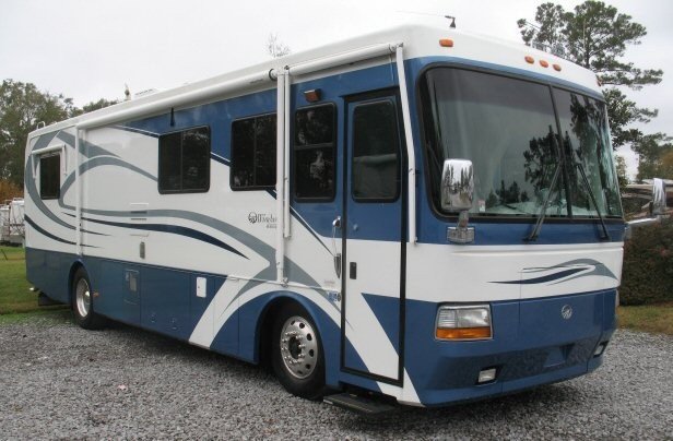 USED 2000 MONACO WINDSOR 34PBS - Overview | Berryland Campers