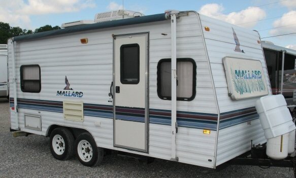 USED 1995 FLEETWOOD MALLARD 19 - Overview | Berryland Campers