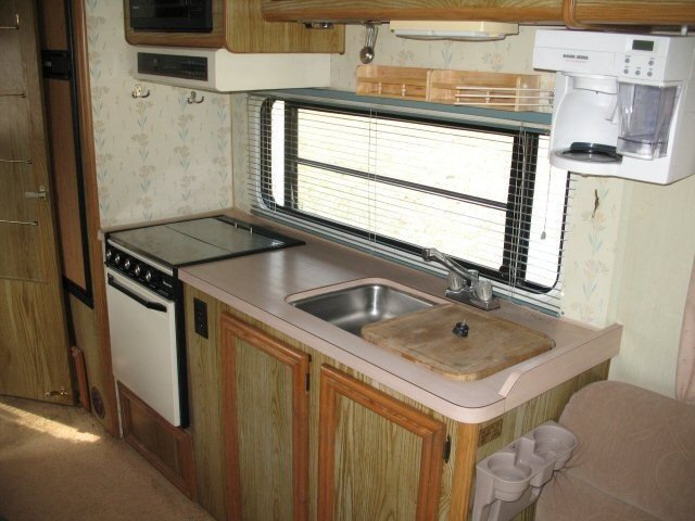 USED 1989 FLEETWOOD TIOGA 24 - Overview | Berryland Campers