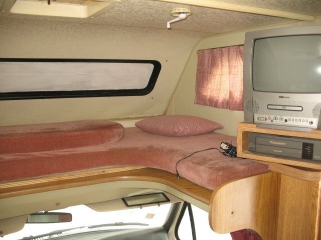 USED 1989 HONEY HONEY 26 - Overview | Berryland Campers