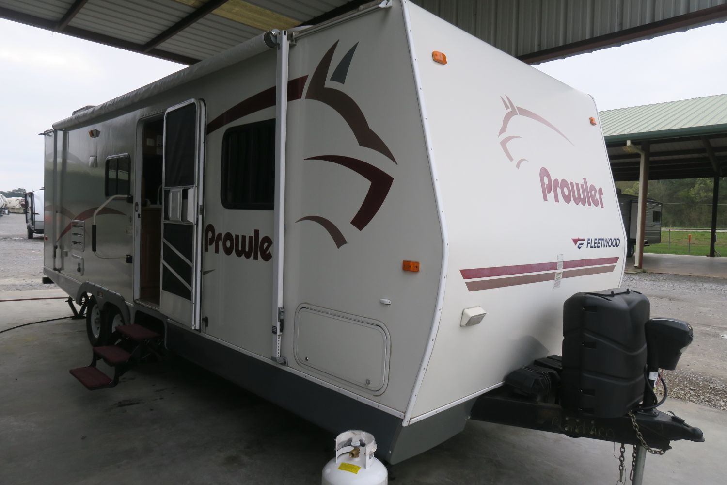 USED 2006 PROWLER PROWLER 27FQS - Overview | Berryland Campers