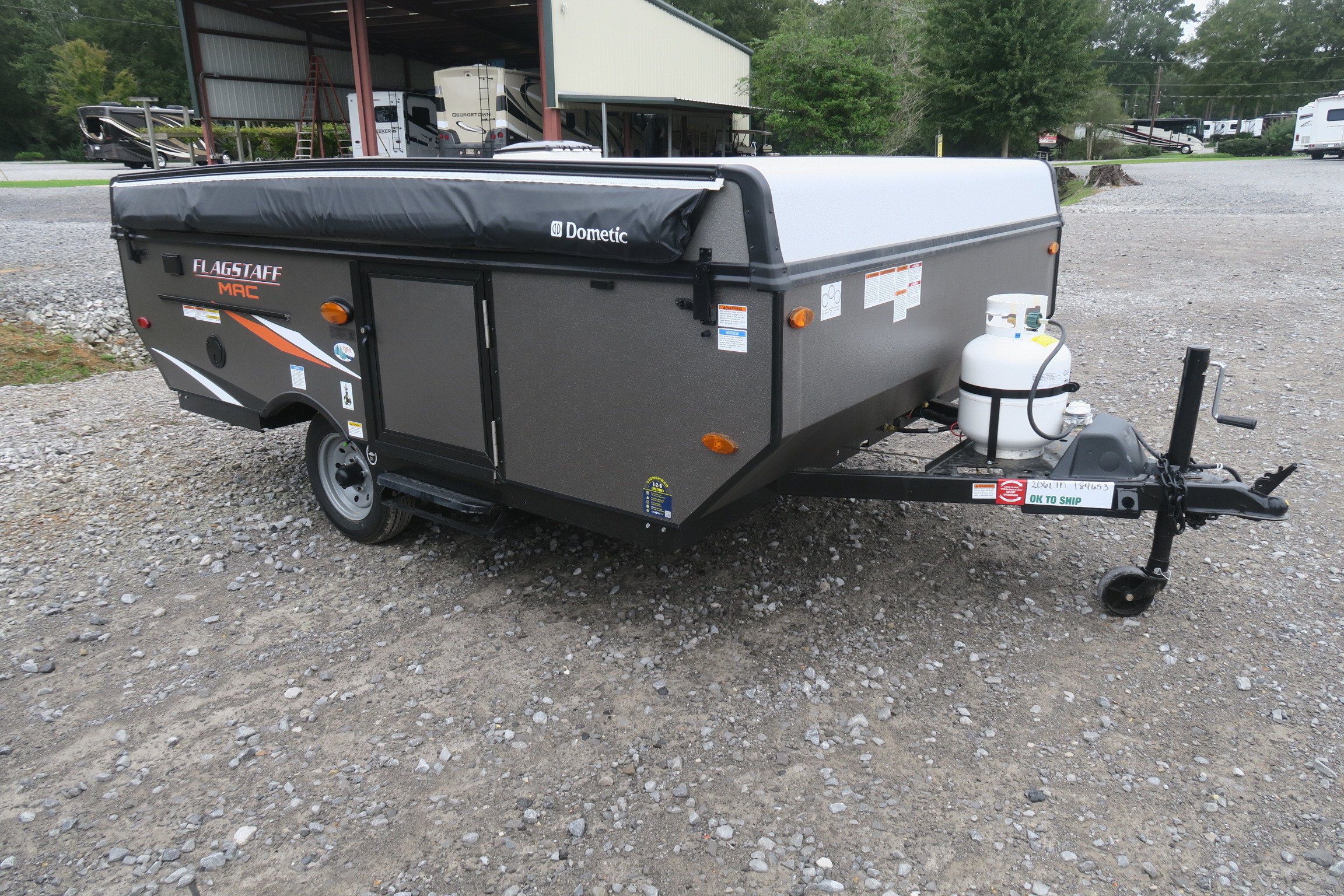 NEW 2021 FLAGSTAFF HARDSIDE POP-UP CAMPERS 206LTD - Overview ...