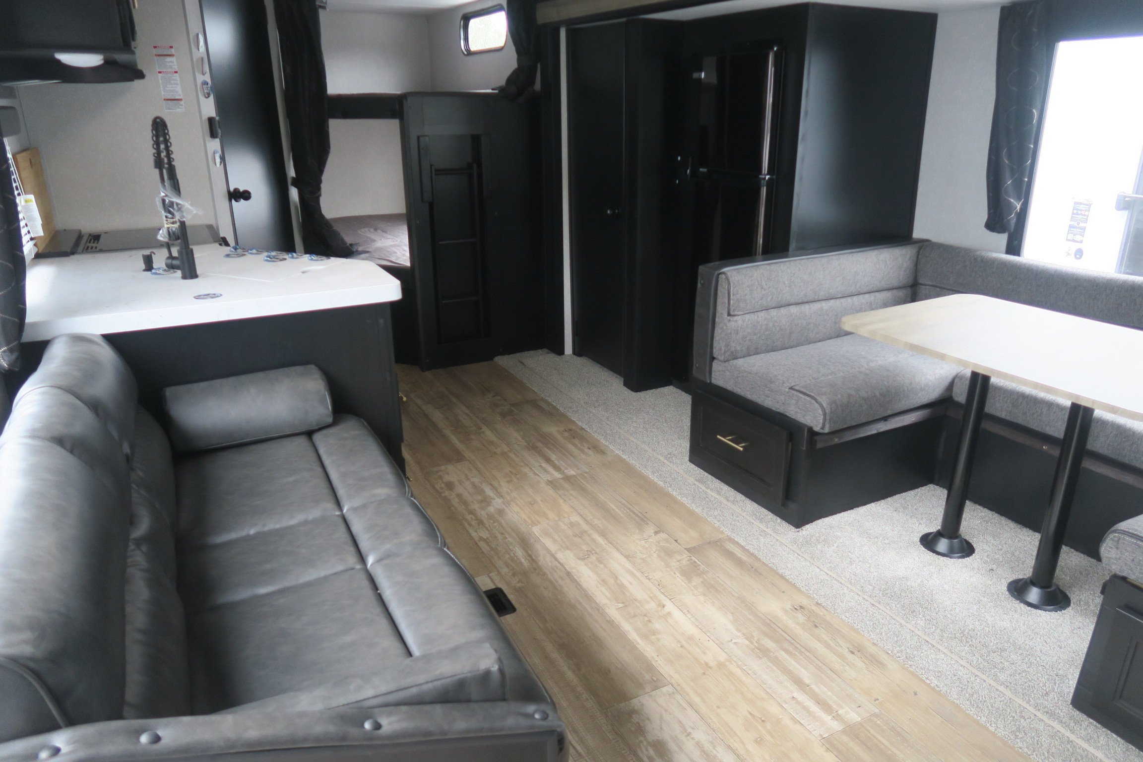 NEW 2021 CHEROKEE 274BRB - Overview | Berryland Campers