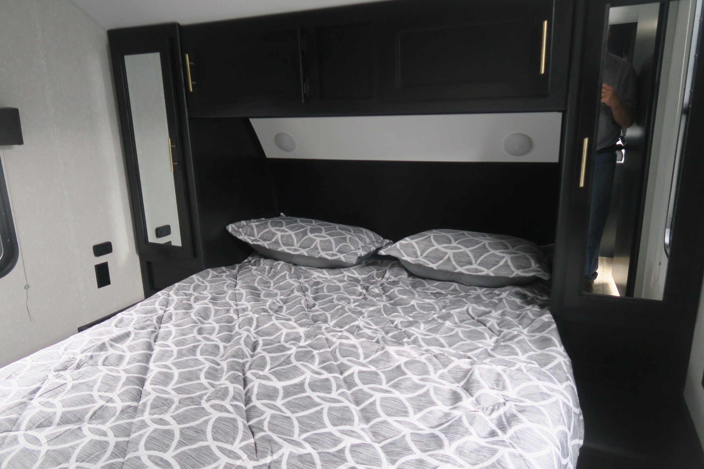 NEW 2021 CHEROKEE 274BRB - Overview | Berryland Campers