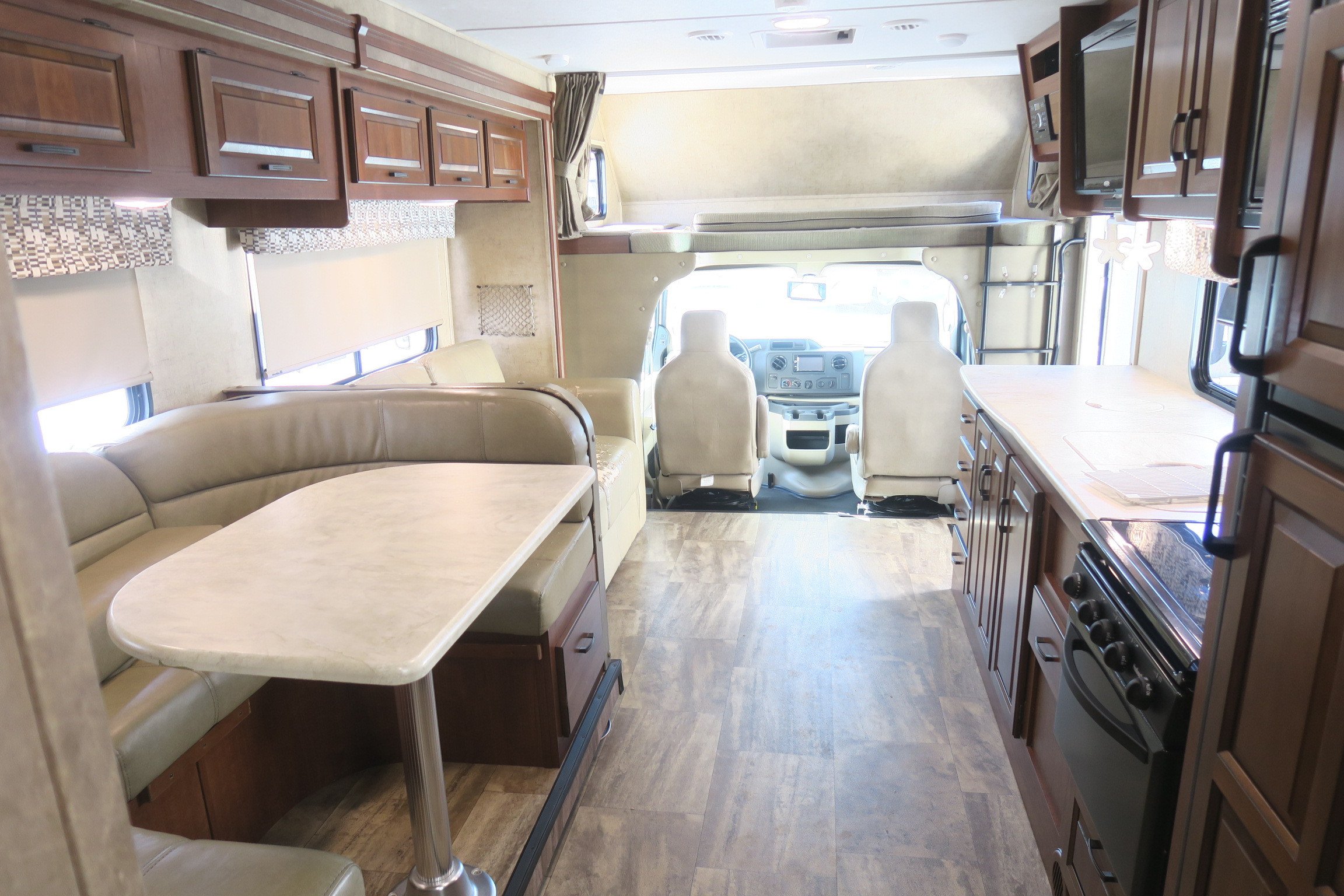 USED 2016 SUNSEEKER 3010 DS - Overview | Berryland Campers