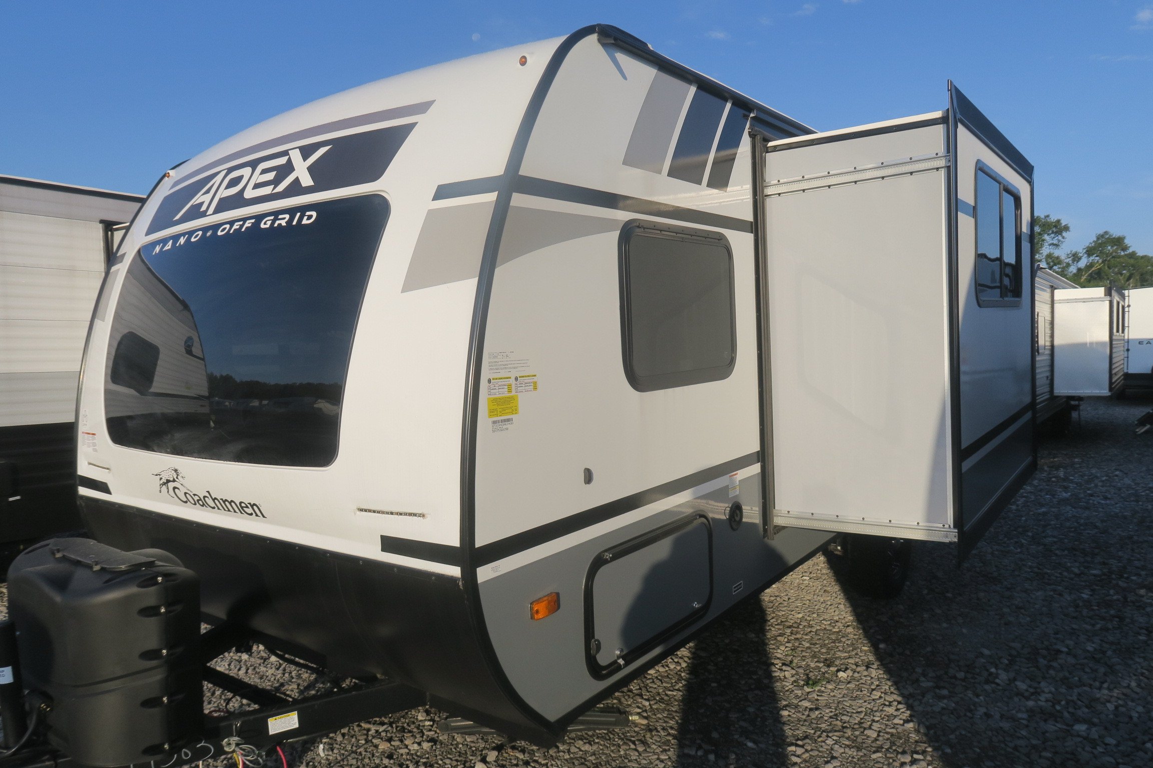 NEW 2022 APEX NANO 194BHS - Overview | Berryland Campers