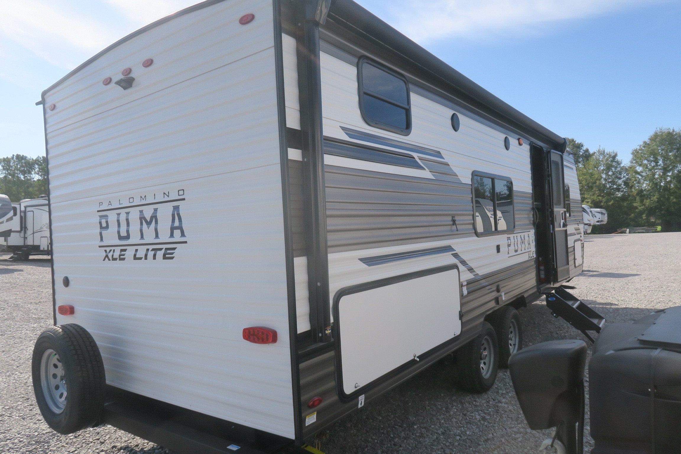 NEW 2023 PUMA XLE LITE 23BHC - Overview | Berryland Campers