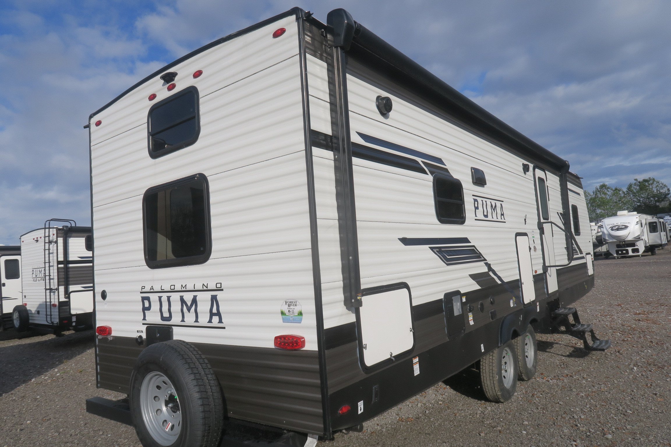 NEW 2023 PUMA 28BHFQ - Overview | Berryland Campers