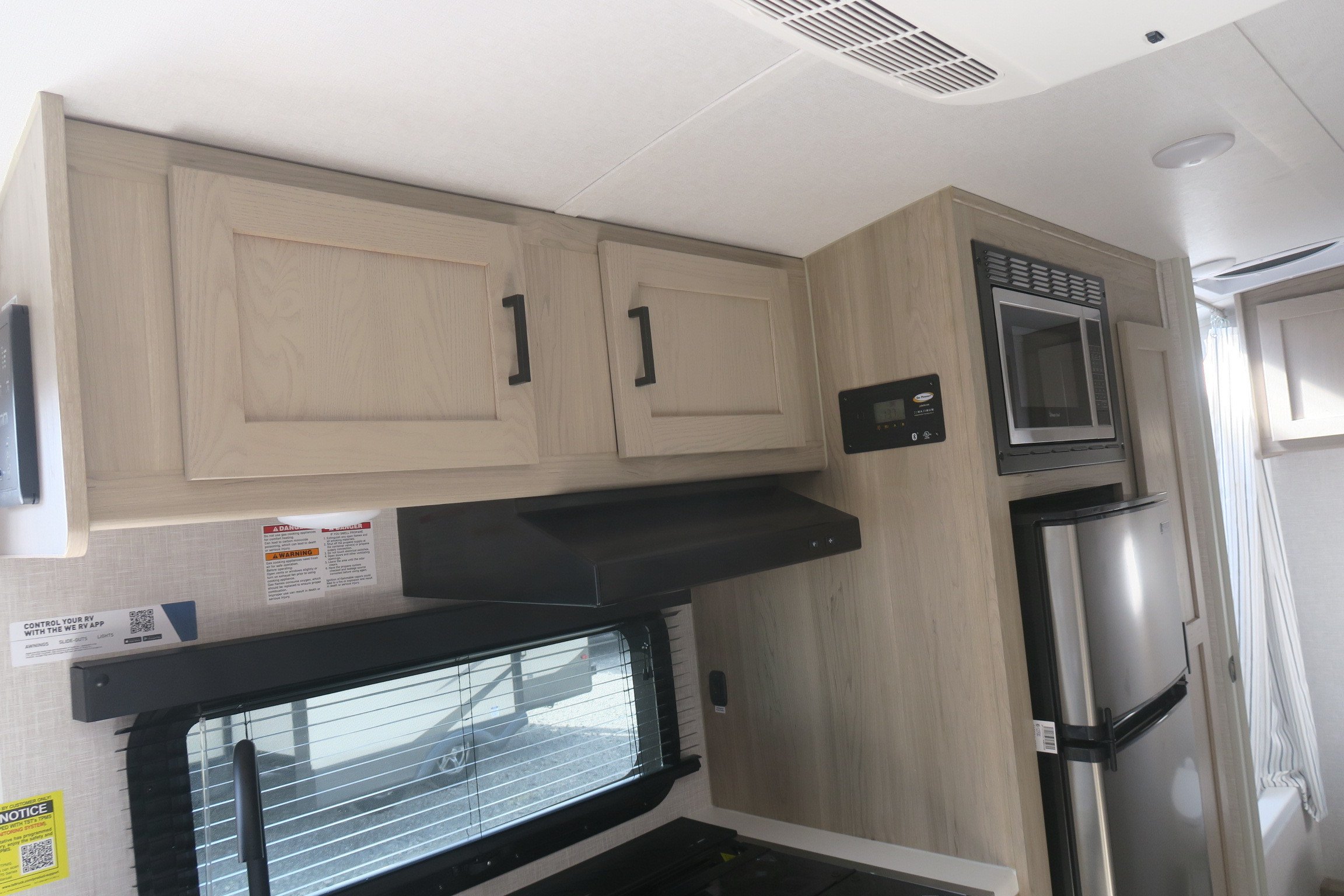 NEW 2023 ROCKWOOD GEO PRO 20BHS - Overview | Berryland Campers