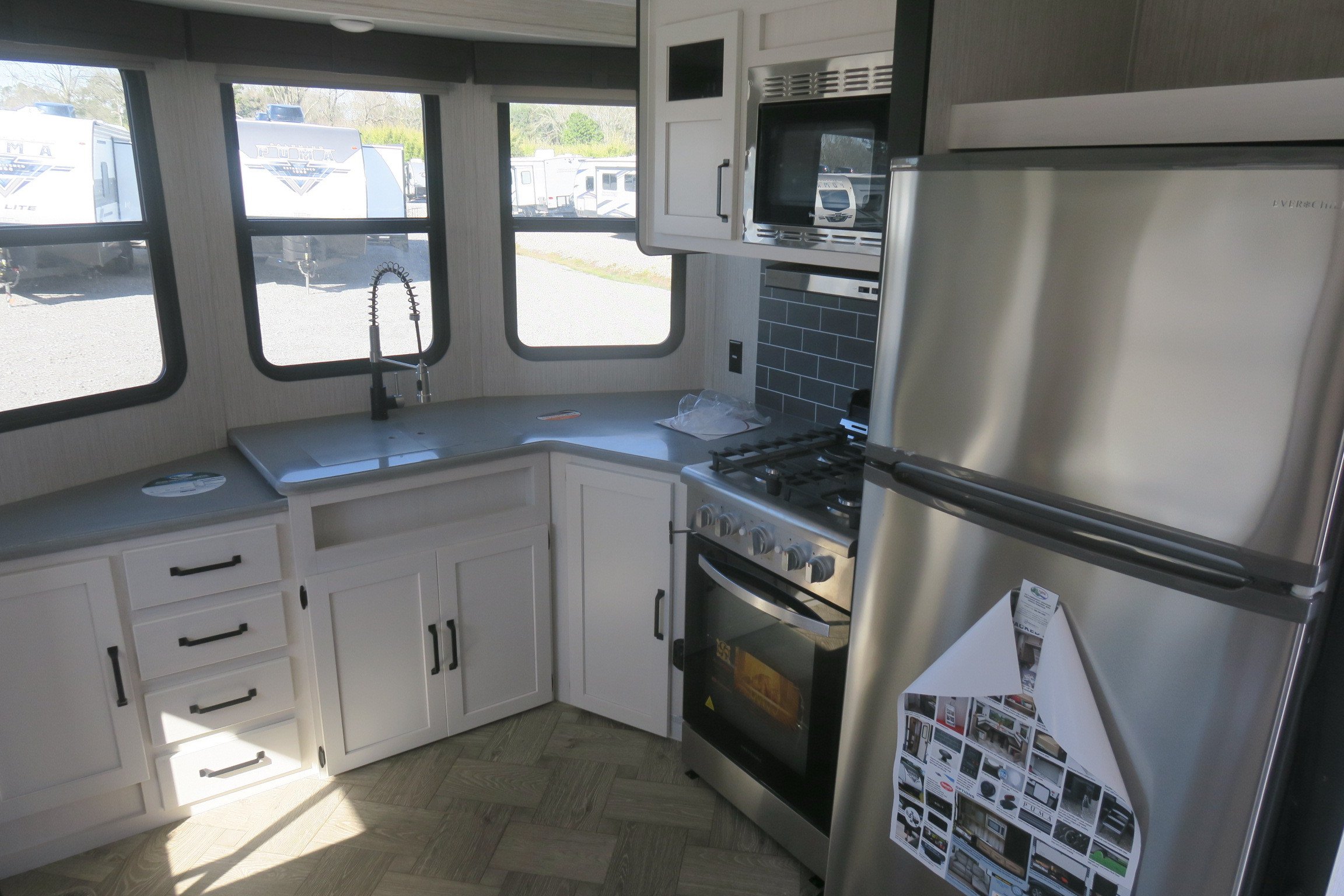 NEW 2022 PUMA DESTINATION 39FKL - Overview | Berryland Campers