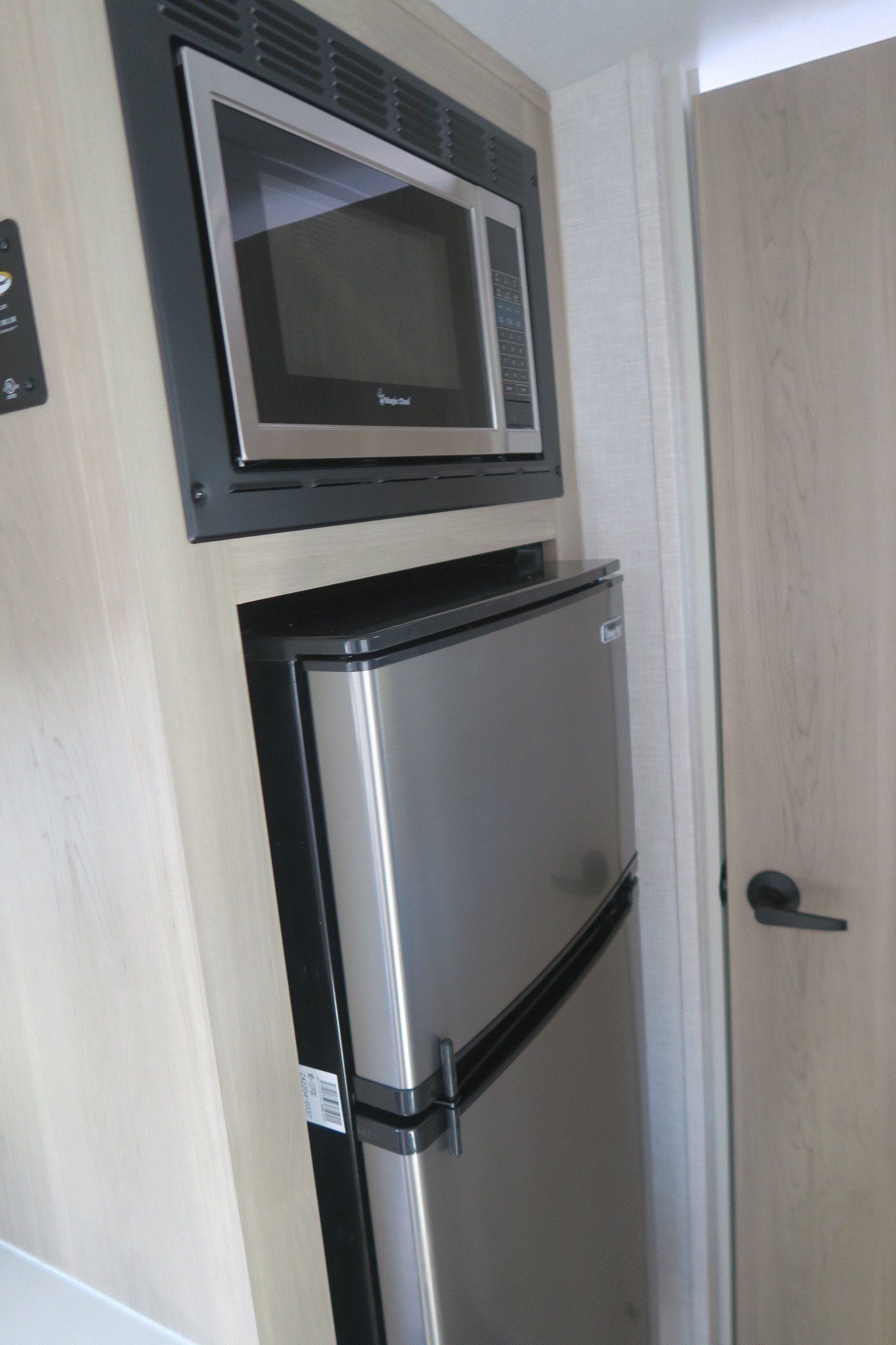 NEW 2023 ROCKWOOD GEO PRO 19BH - Overview | Berryland Campers