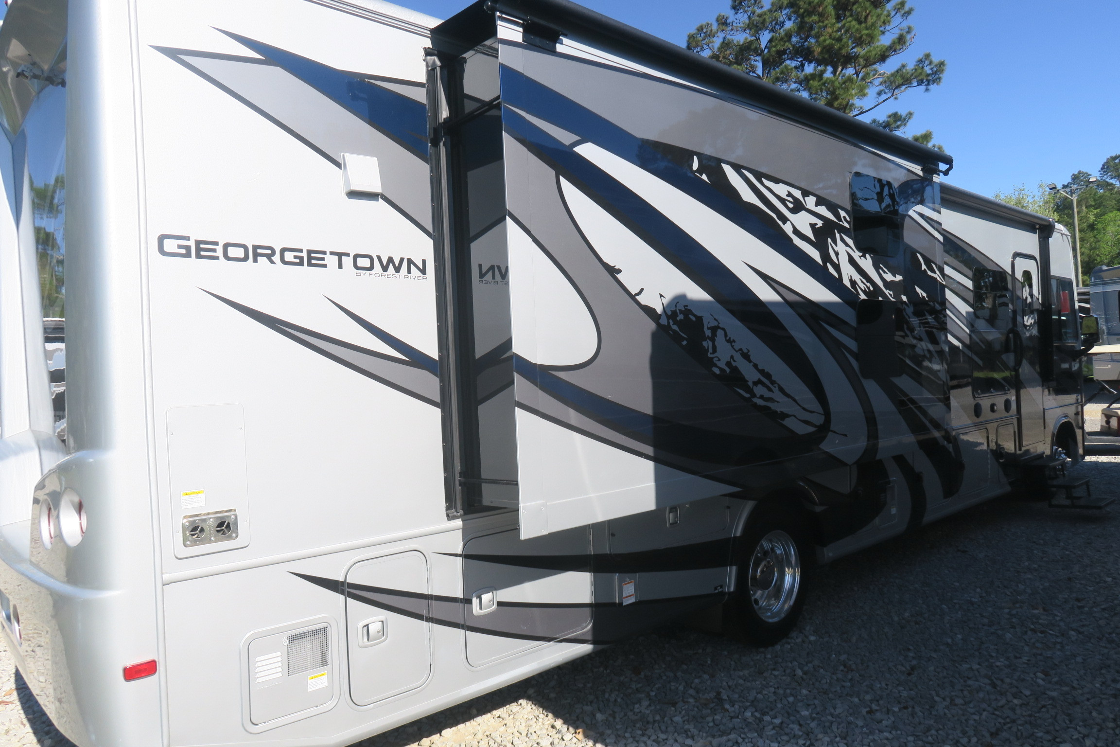 NEW 2023 GEORGETOWN 5 SERIES GT5 36B5 - Overview | Berryland Campers