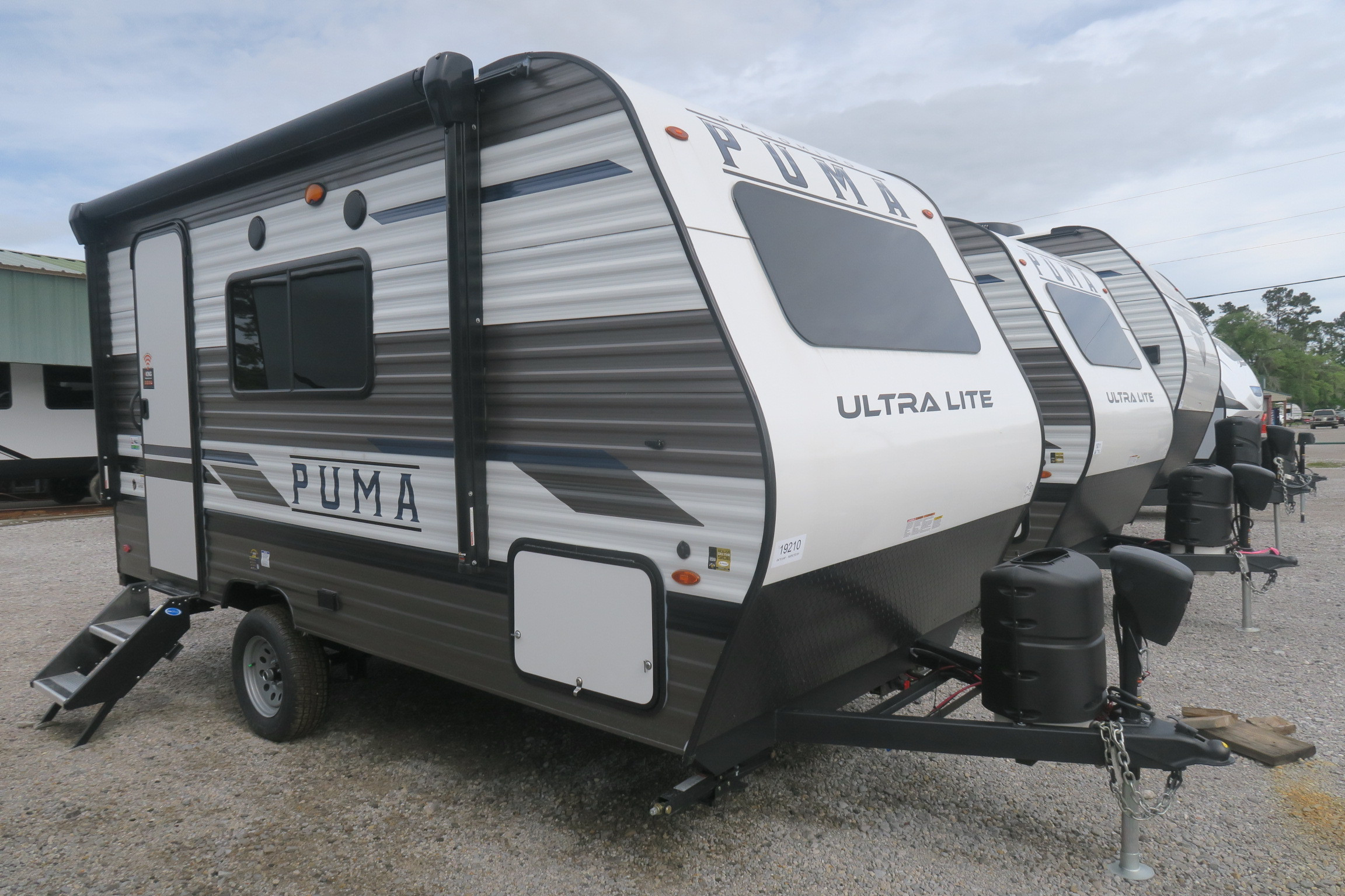 NEW 2023 PUMA XLE LITE 12FBX - Overview | Berryland Campers