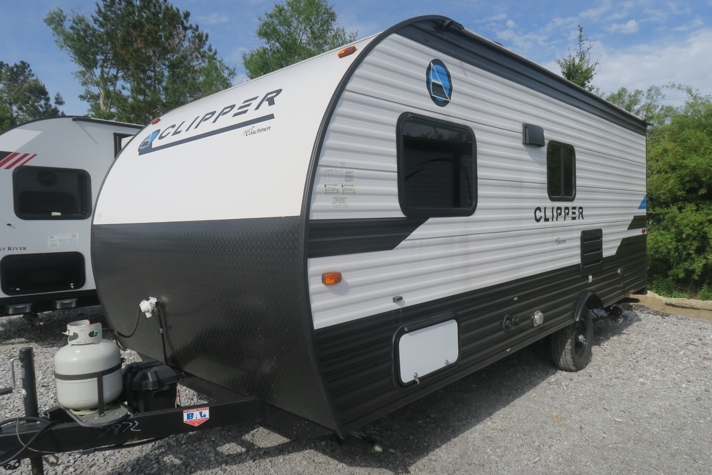 USED 2021 CLIPPER 182DBU - Overview | Berryland Campers