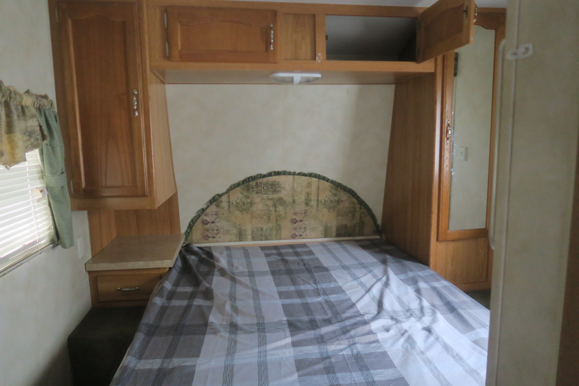 USED 2005 PUMA 25RKS - Overview | Berryland Campers