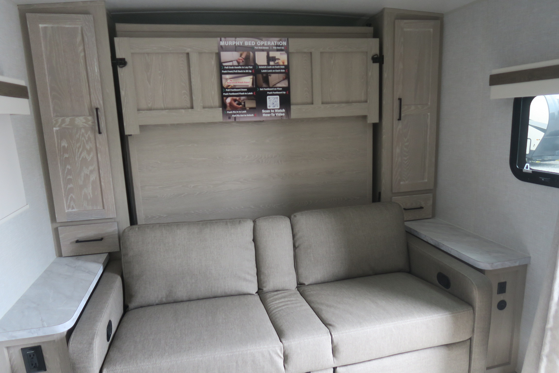 NEW 2023 ROCKWOOD MINI LITE 2509S - Overview | Berryland Campers