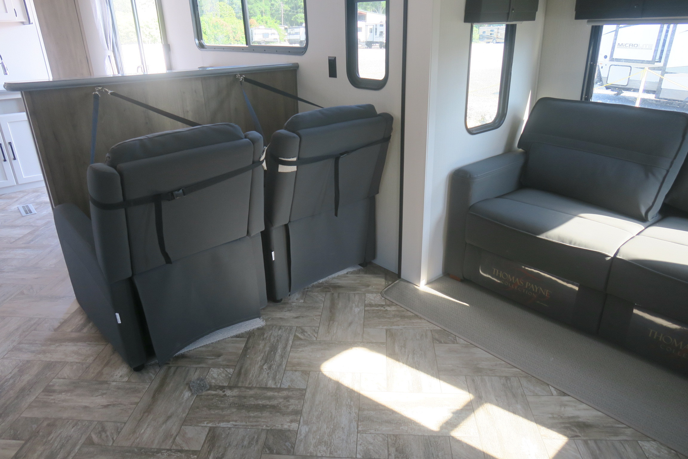 NEW 2023 PUMA DESTINATION 38DEN - Overview | Berryland Campers