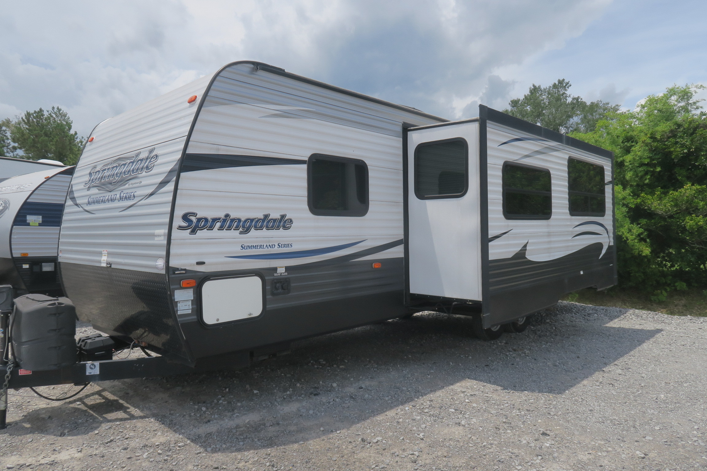 USED 2017 SPRINGDALE 2980BH - Overview | Berryland Campers