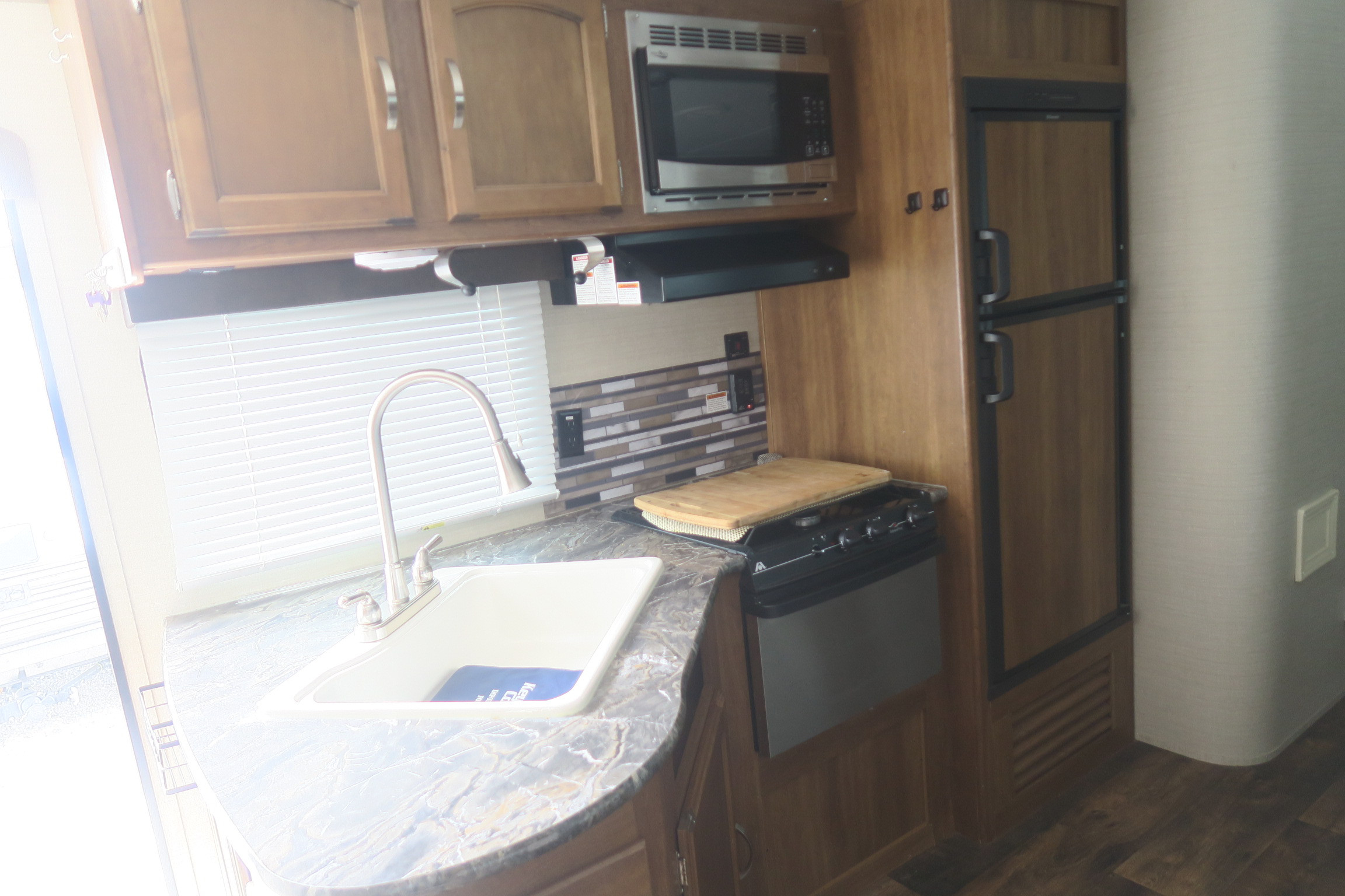 USED 2017 SPRINGDALE 2980BH - Overview | Berryland Campers