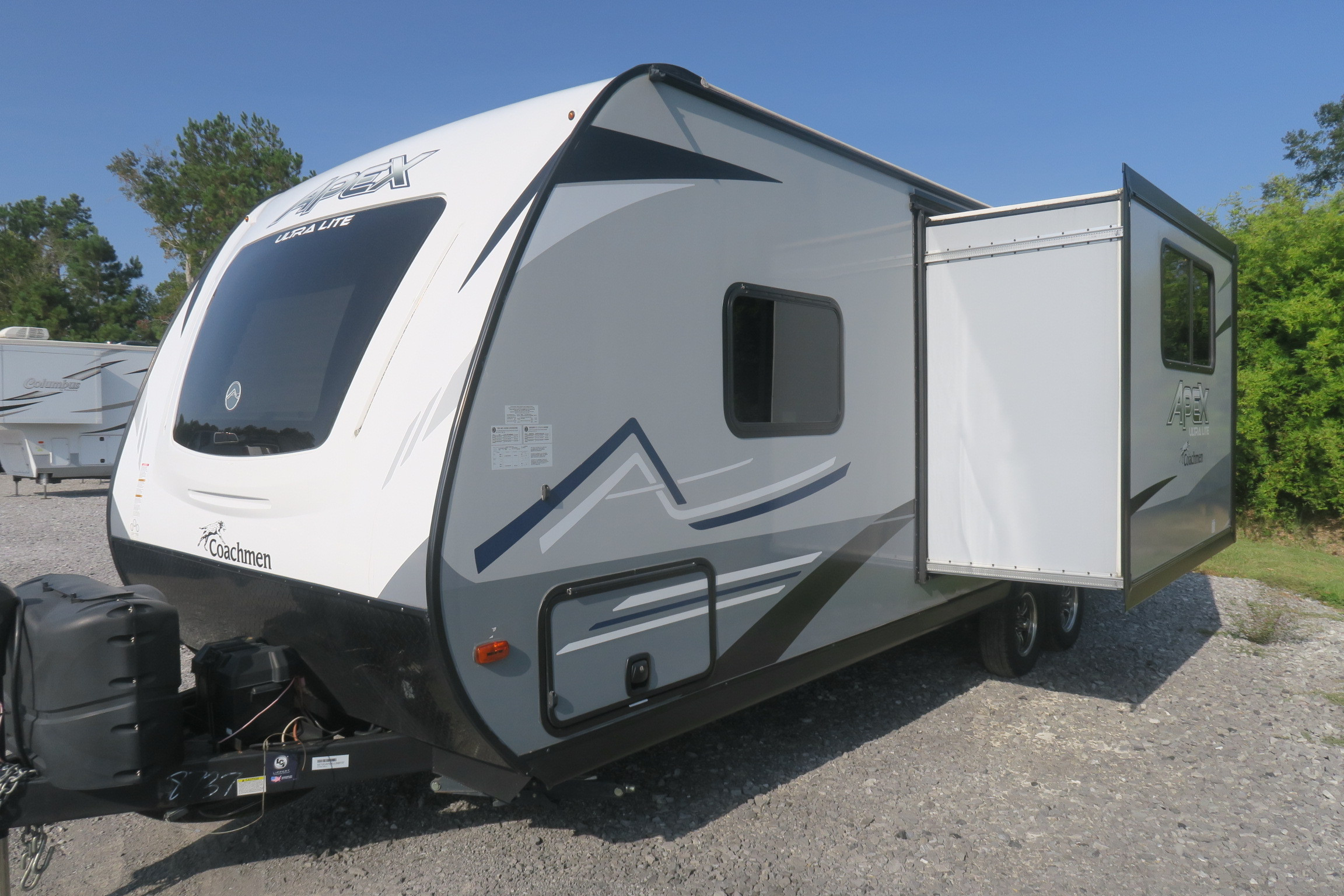 USED 2020 APEX ULTRA-LITE 245BHS - Overview | Berryland Campers