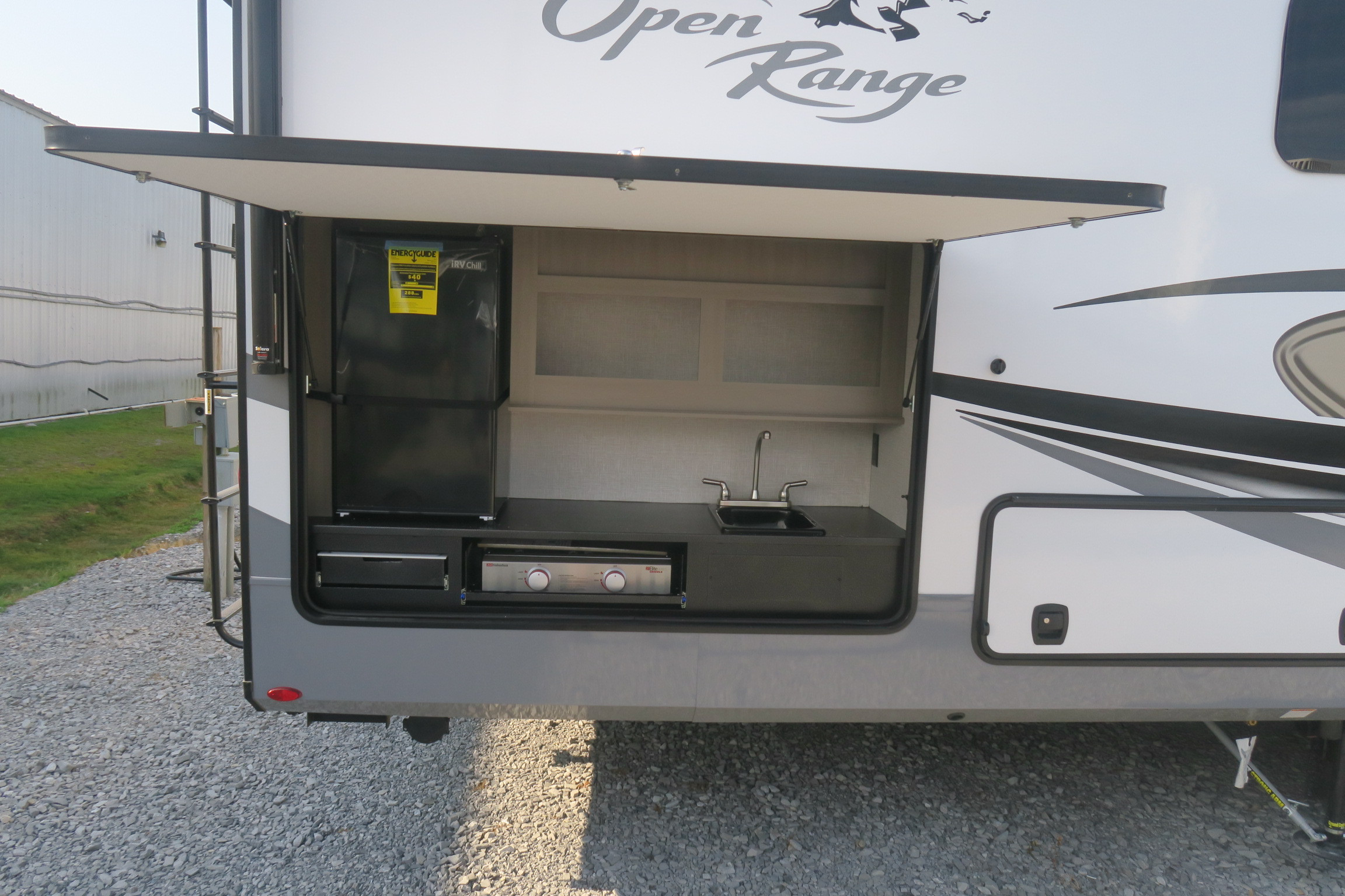 NEW 2024 OPEN RANGE 373RBS - Overview | Berryland Campers