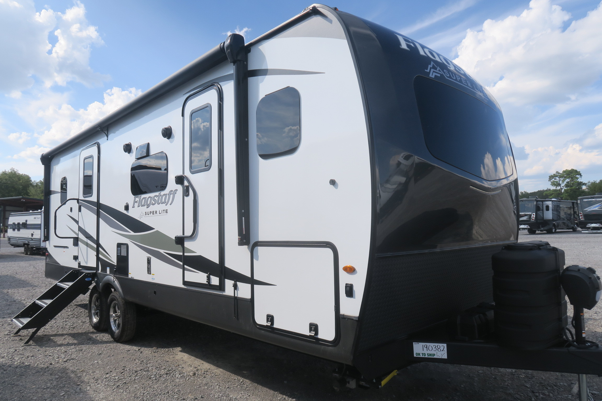 NEW 2024 FLAGSTAFF SUPER LITE 26BHW - Overview | Berryland Campers
