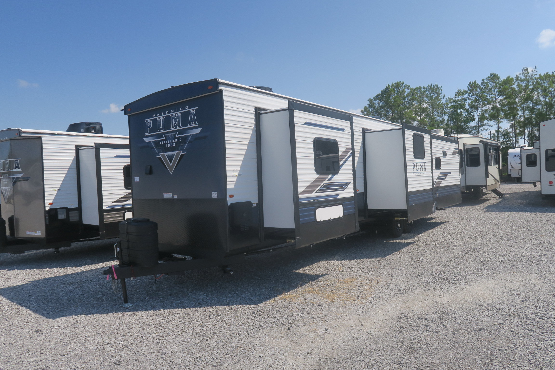 NEW 2024 PUMA DESTINATION 38RLB - Overview | Berryland Campers