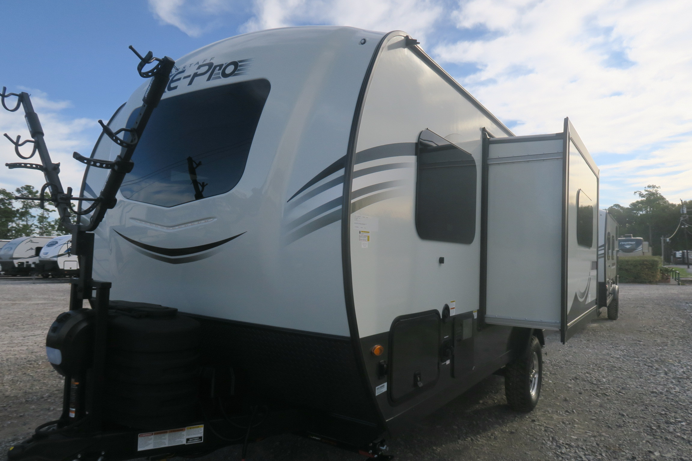 NEW 2024 E-PRO 19FBS - Overview | Berryland Campers