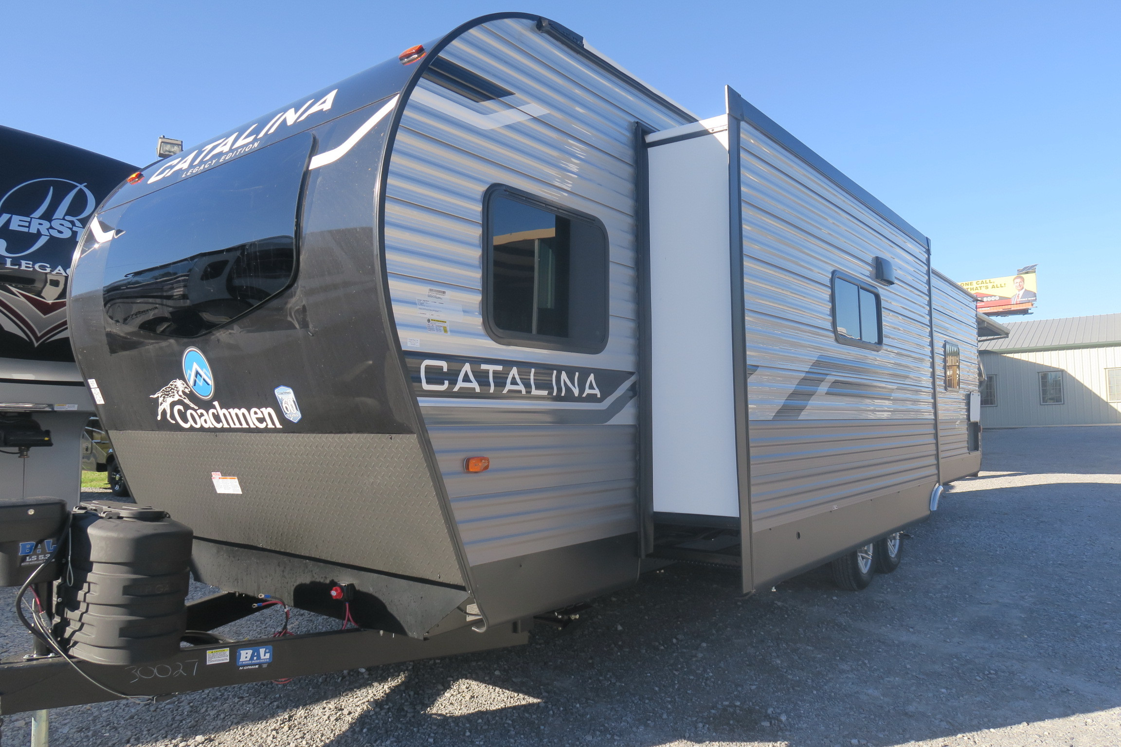 NEW 2024 CATALINA LEGACY EDITION 283FEDSLE - Overview | Berryland Campers