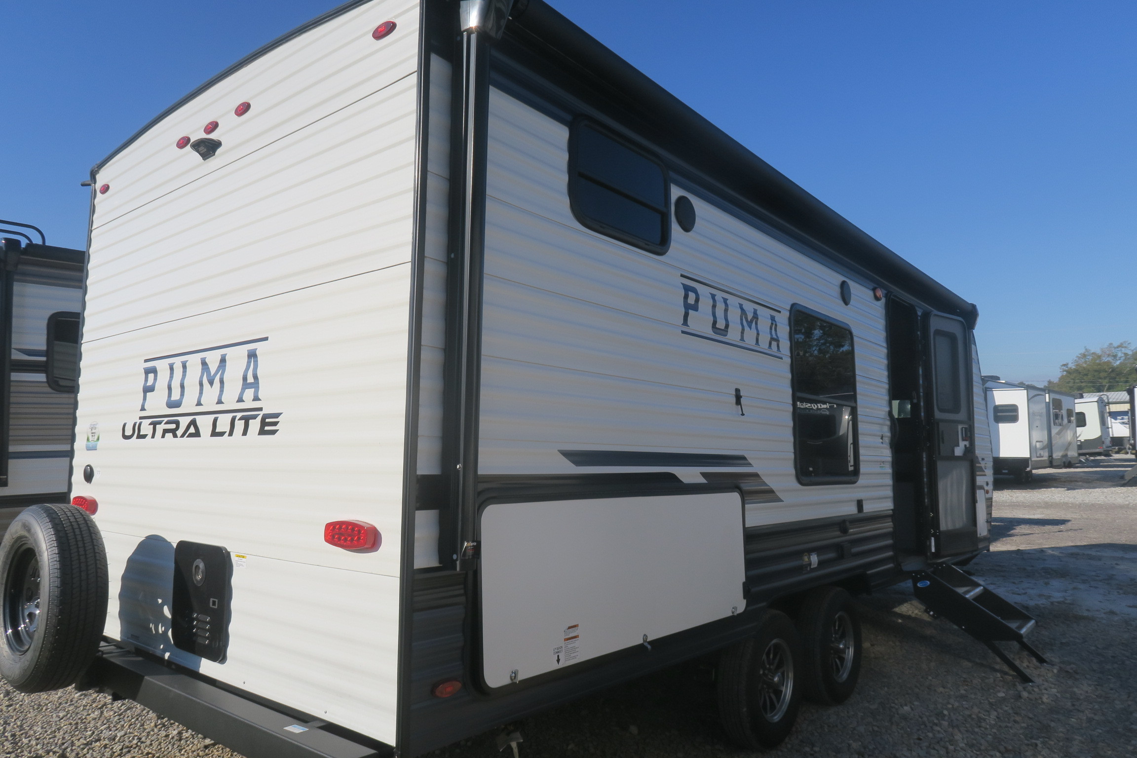 NEW 2024 PUMA ULTRA LITE 20BHX - Overview | Berryland Campers
