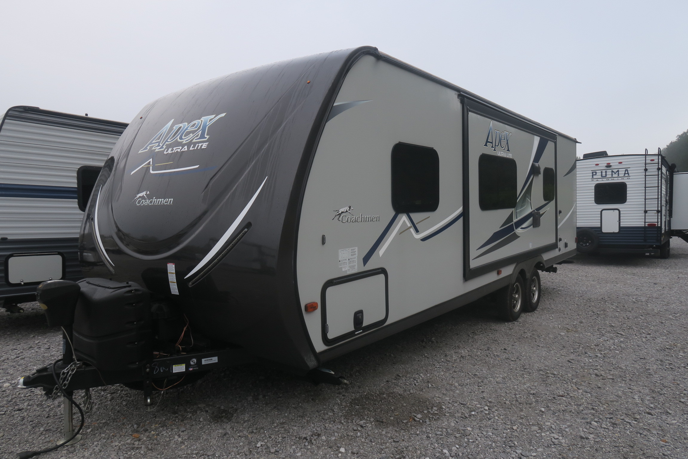 USED 2019 APEX 251RBK - Overview | Berryland Campers