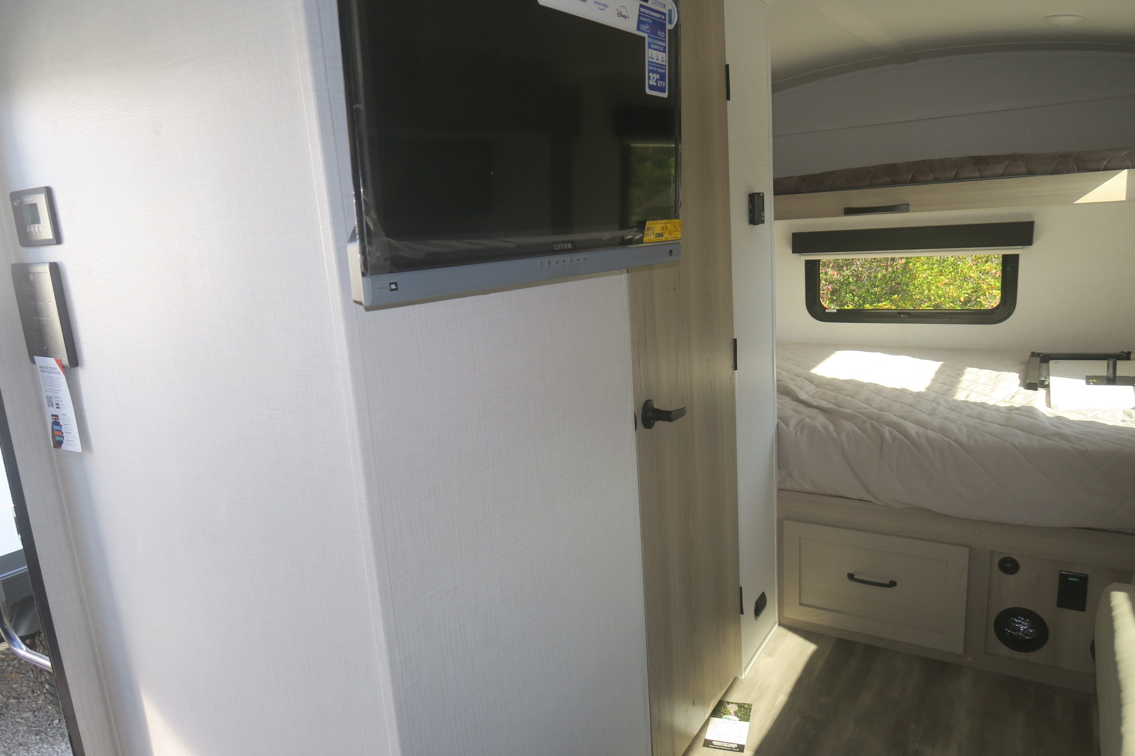 NEW 2024 ROCKWOOD GEO PRO 20FKS - Overview | Berryland Campers