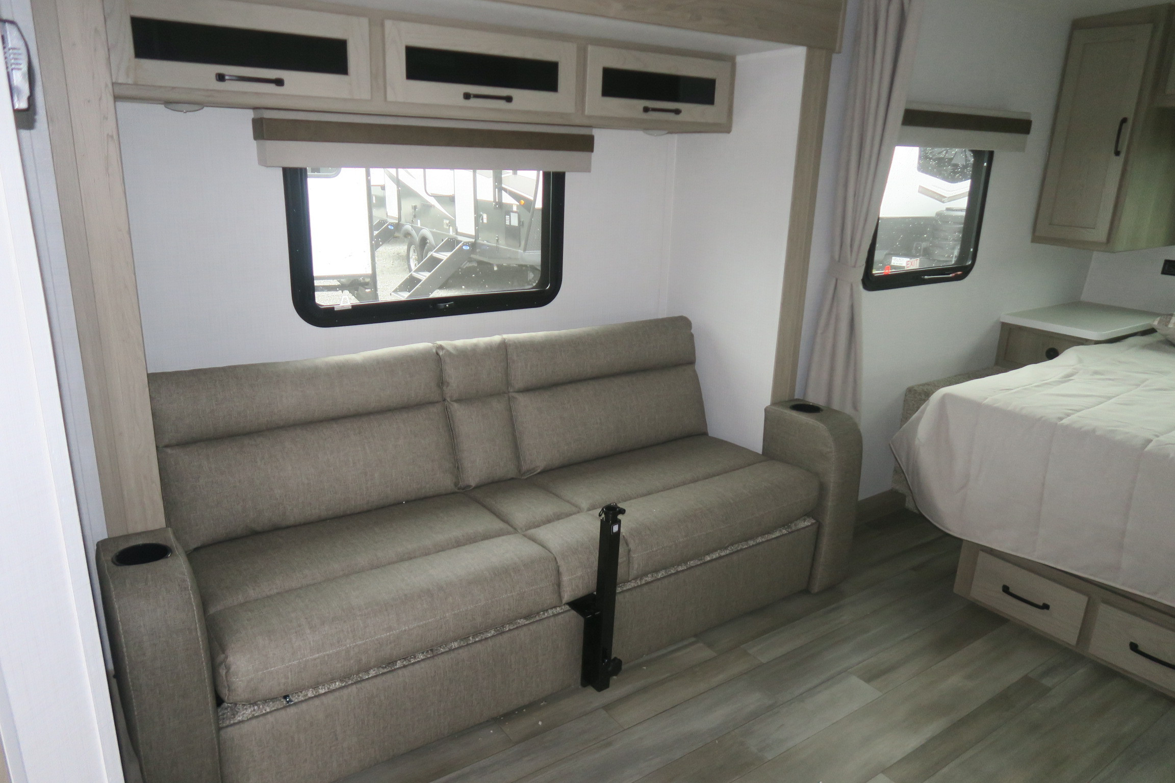 NEW 2024 ROCKWOOD MINI LITE 2109S - Overview | Berryland Campers