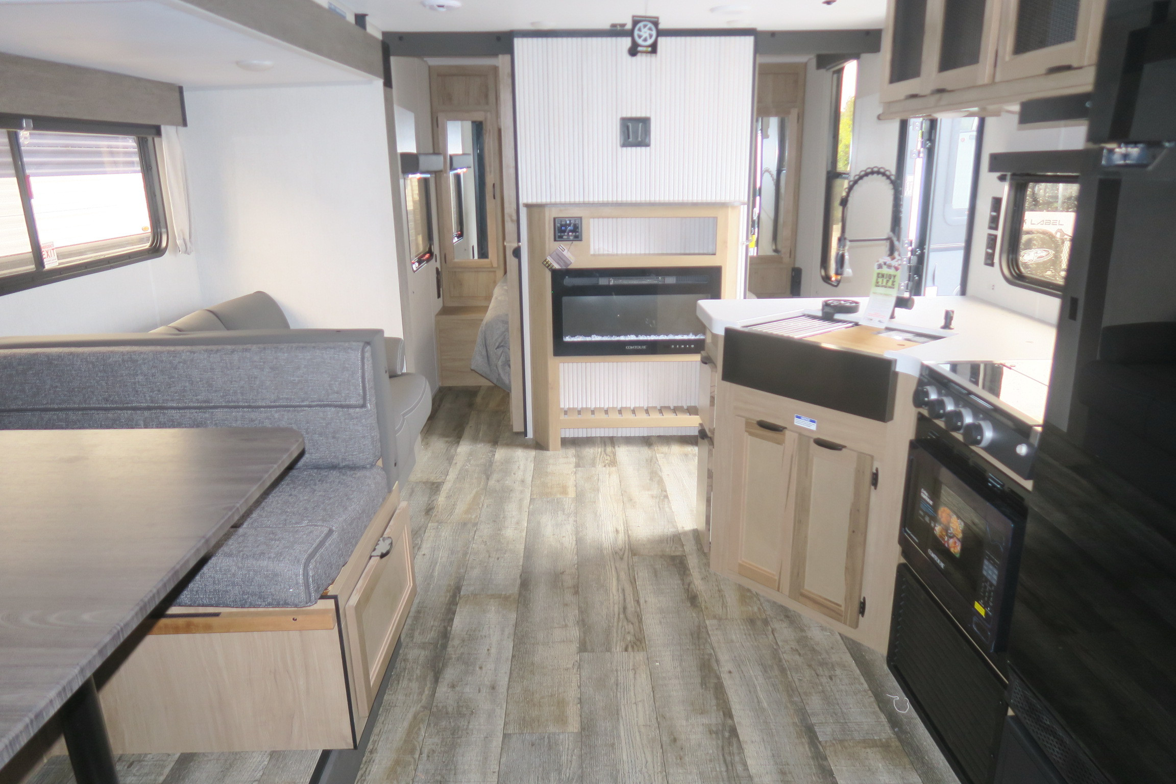 NEW 2024 CHEROKEE GREY WOLF 26DBH - Overview | Berryland Campers